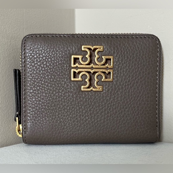 Tory Burch | Bags | New Tory Burch Britten Medium Wallet Portobello | Poshmark
